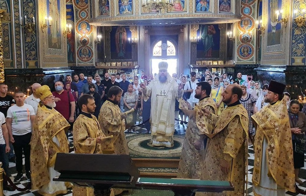 PS Siluan: Doar împreună cu Hristos şi prin Biserica Sa putem străbate ...